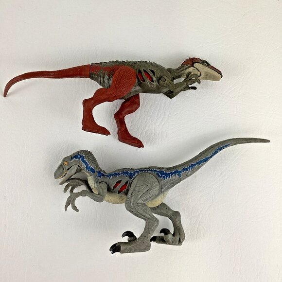 Mattel | Toys | Jurassic Park World Dominion Velociraptor Coelurus ...